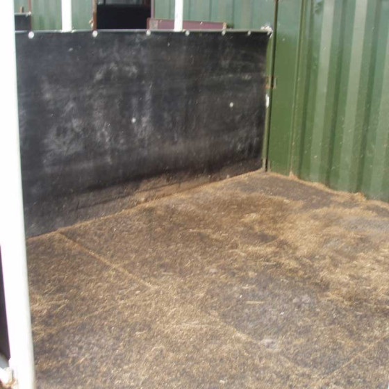 Wandbescherming stal 160 cm breed | Rubber wandbekleding stal 8mm dik